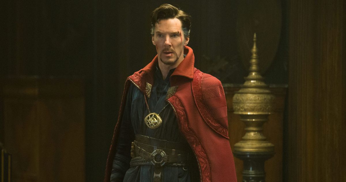 The Cloak Is the Best Character in Doctor Strange