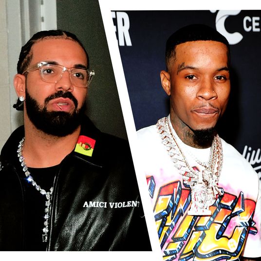 Rihanna Talks New Reggae Album R9, Drake, Lady Gaga