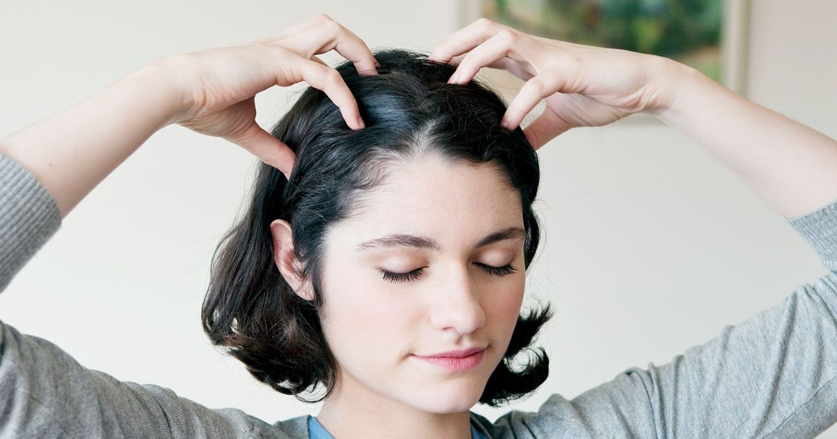 Dandruff Scraping Videos Are the New Pimple-Popping Videos