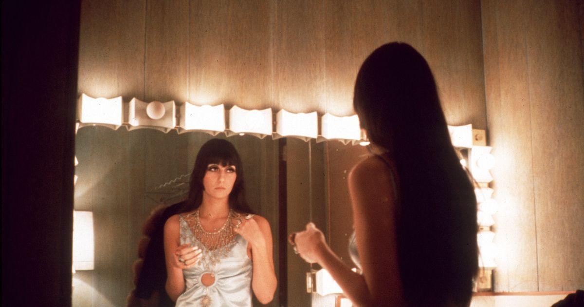 The Best Way to Light Your Face for Perfect Makeup