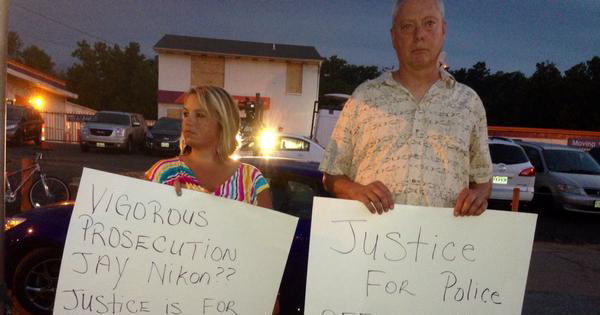 Misspelled Tea Party Protest Signs