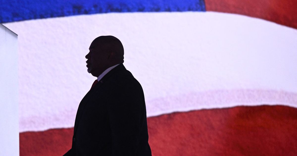Mark Robinson’s Campaign Is Imploding in North Carolina