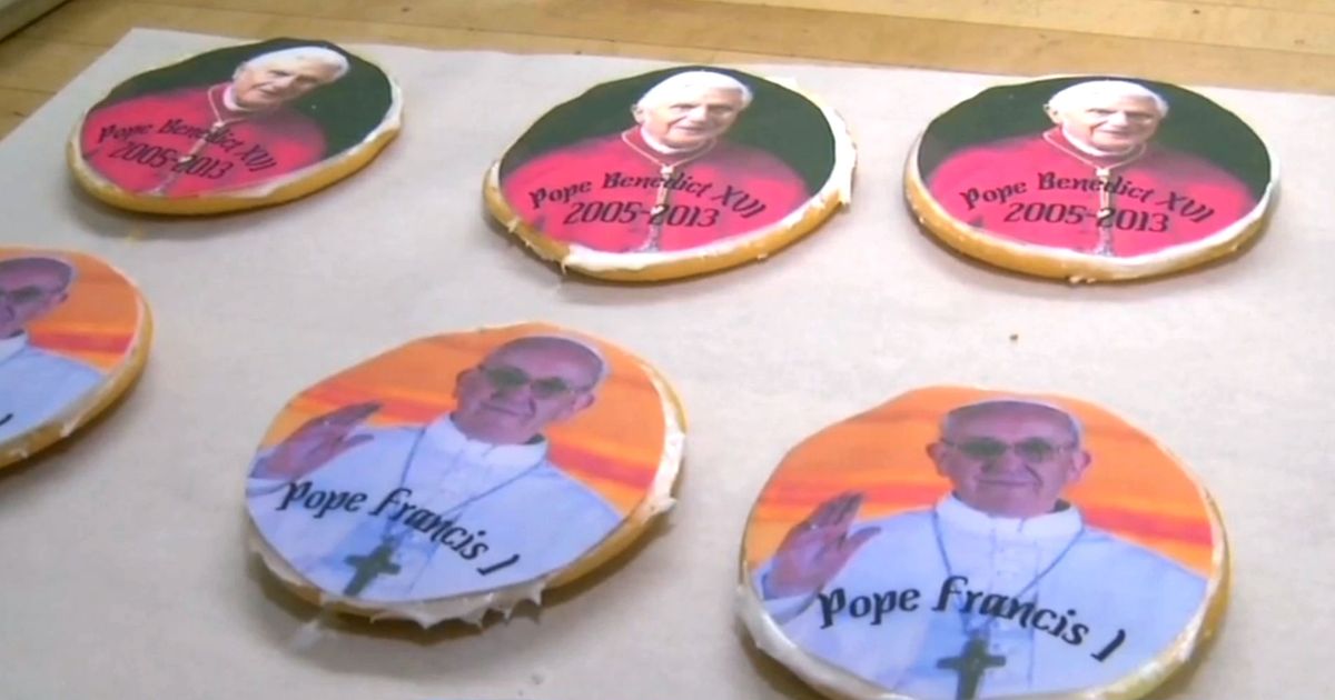 Get Your Pope Food While It’s Hot