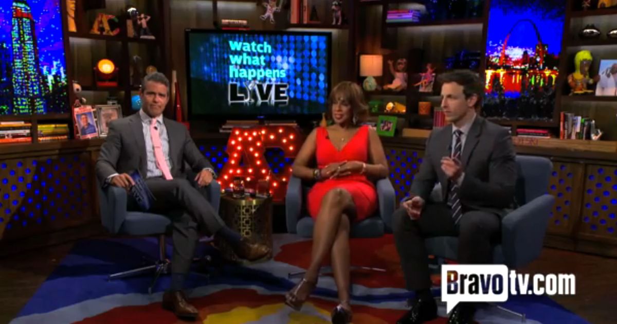 Watch Amy Poehler Perfectly Prank Seth Meyers On Watch What Happens Live