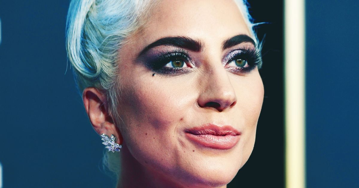 Lady Gaga’s Most Lady Gaga Moments at the 2019 Golden Globes