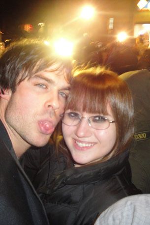 How ‘Stalker Sarah,’ 17, Takes Thousands of Selfies With Stars