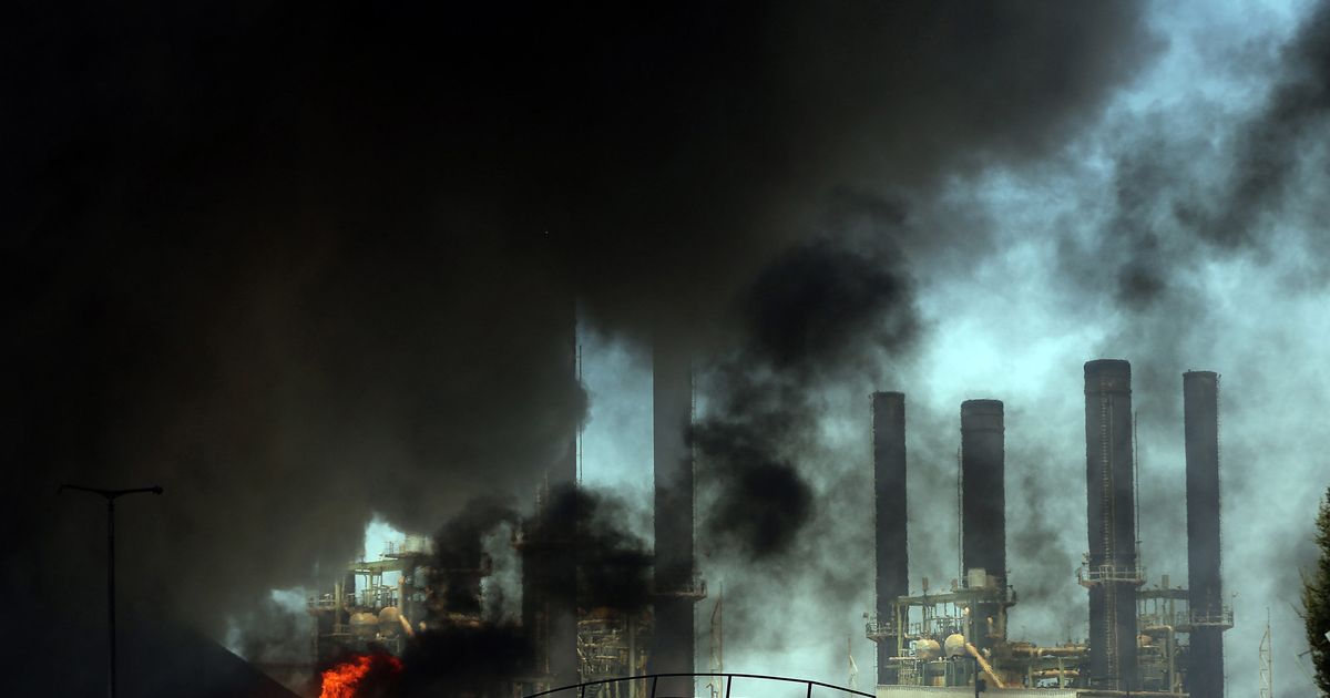 Israel Knocks Out Gaza’s Power Plant in a Day of Heavy Strikes