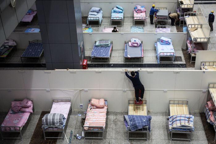 Photos: Life Under the Coronavirus Lockdown in Wuhan