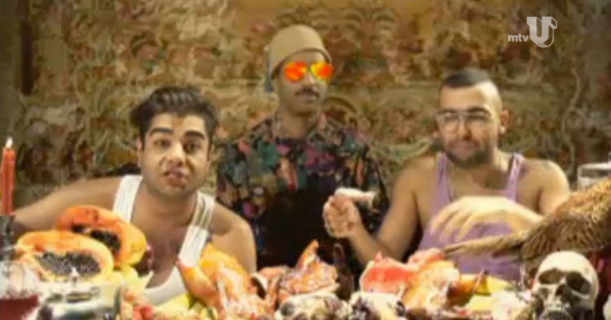 Watch the Eclectic, Absurd Video for Das Racist’s ‘Michael Jackson ...