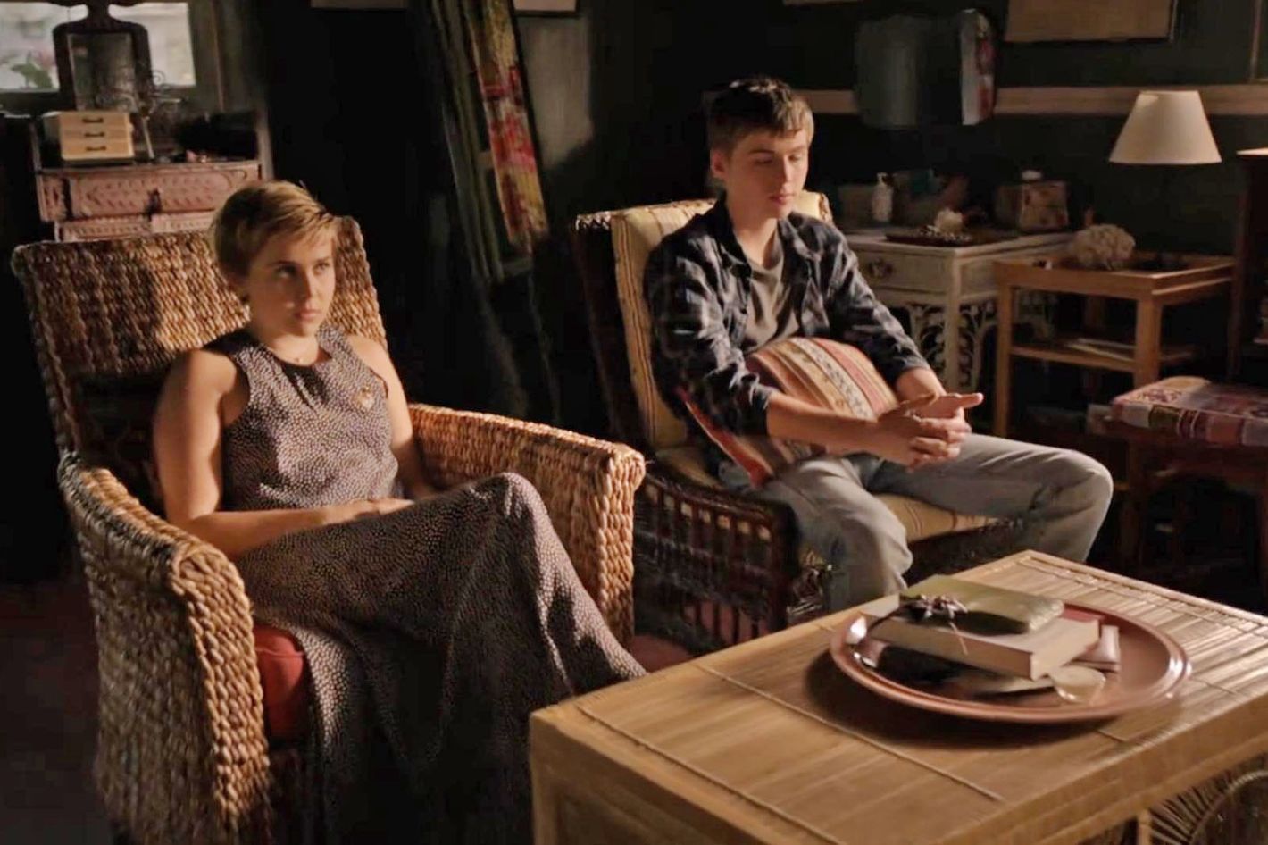 9 Questionable Fashion Choices From Parenthood’s Amber