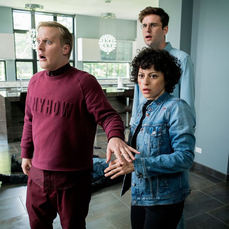 Elliott From Search Party Is Your Fall Wardrobe Inspiration