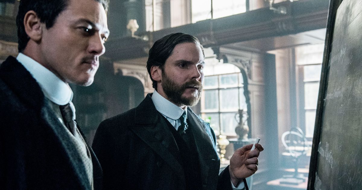 ‘The Alienist’ Recap Season 1 Episode 3: ‘Silver Smile’