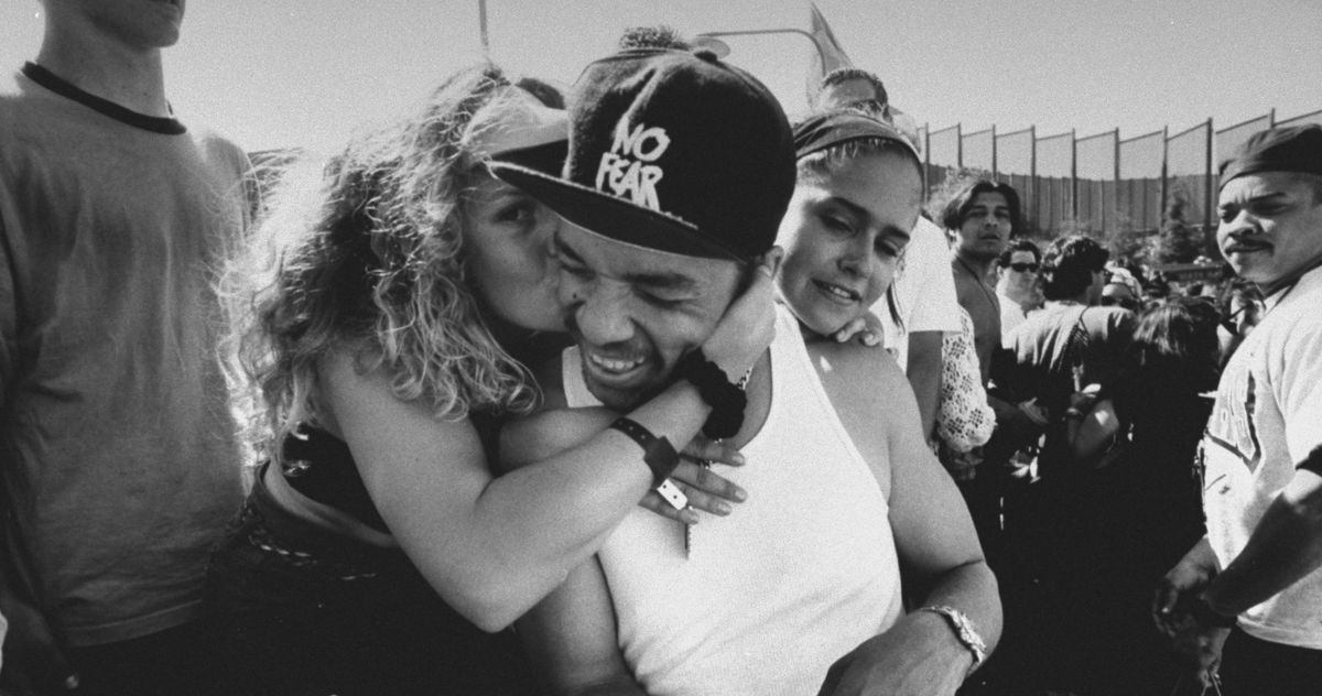 Justin Curto - Journalist Profile - Intelligent Relations