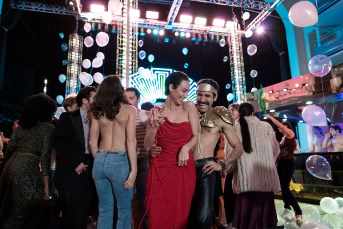 How Halston Re-creates the Disco-Era Glamour of New York