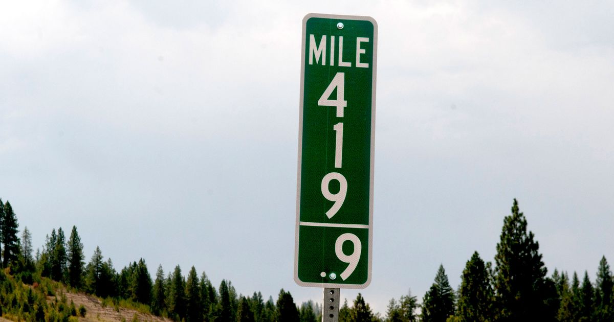 Multiple States Forced to Replace 420 Mile Markers With 419.9