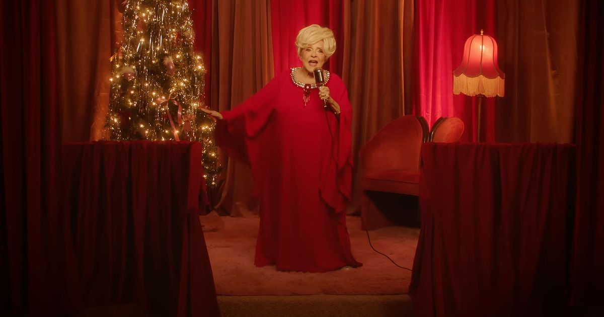 Brenda Lee’s Rockin’ Around the Christmas Tree Charts No. 1