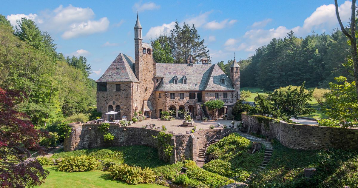Cornwall Castle in Connecticut Hits the Market for $6.5M