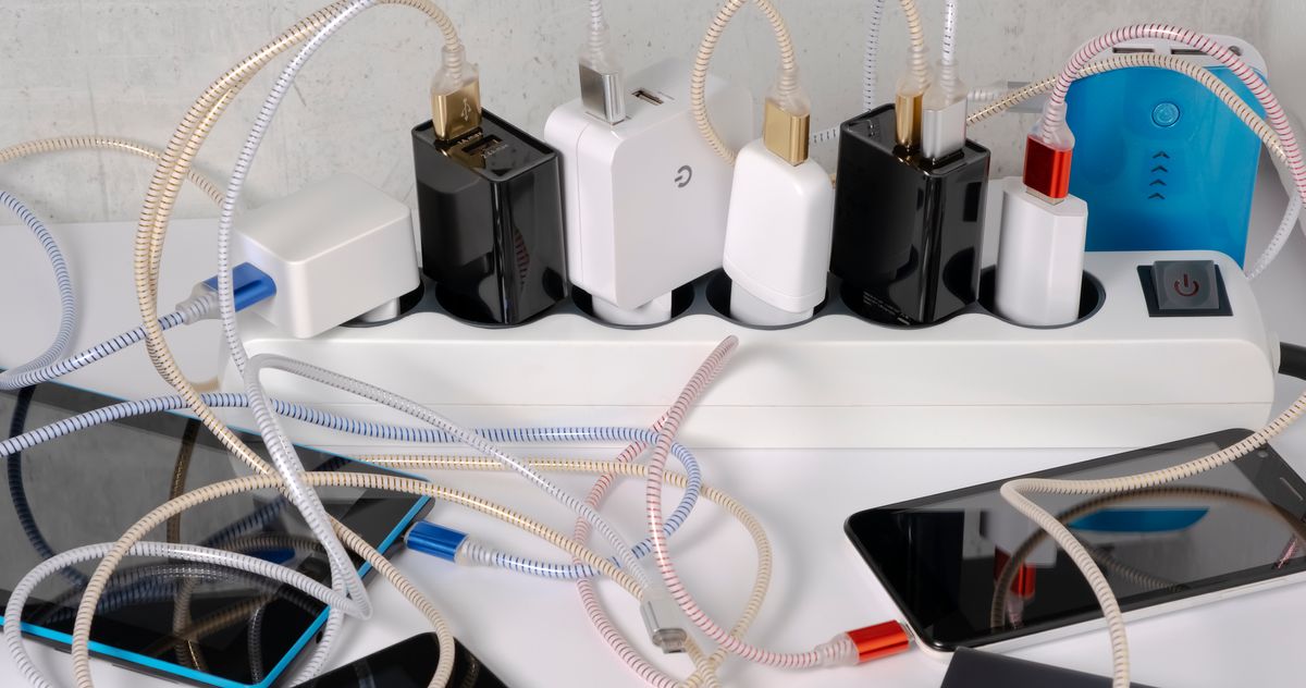 The EU Announced A Common Charger for Phones