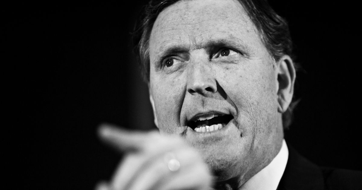 Anti-Abortion Activist Bob Vander Plaats Has Trump Painting