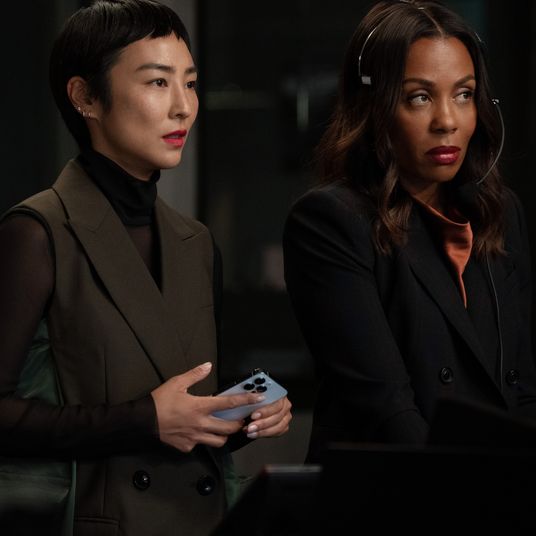 ‘The Morning Show’ Universe Remains As Ludicrous As Our Own