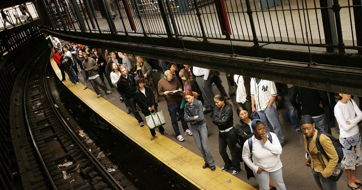The Psychology of Waiting (Especially for the Subway) -- Science of Us