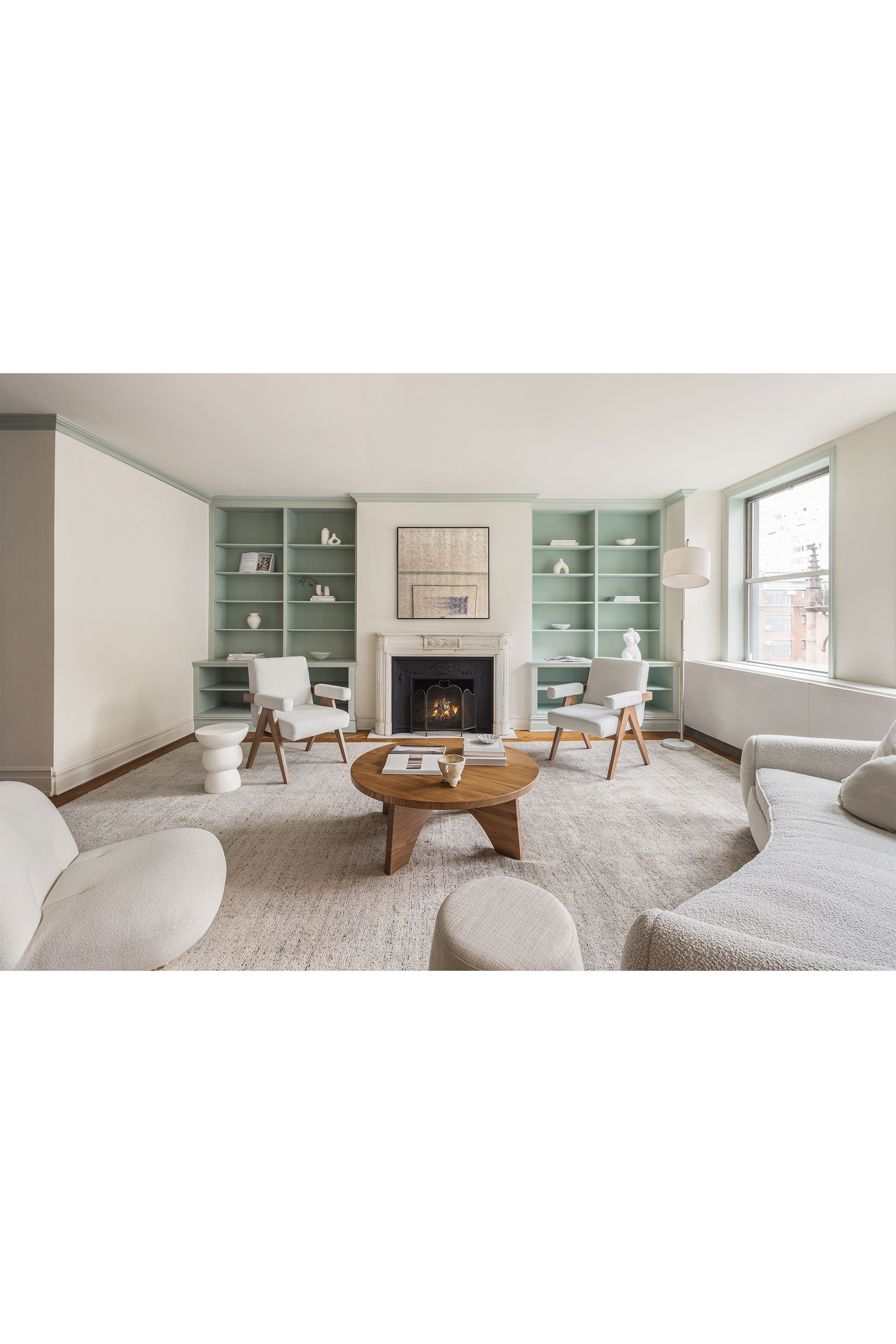 After Three Price Cuts, Joan Didion’s Co-op Finds a Buyer