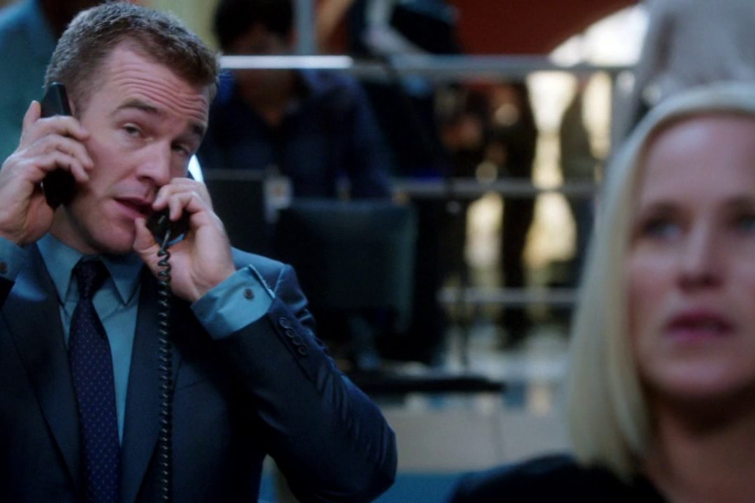 CSI: Cyber Screencap Recap: Airplane Edition