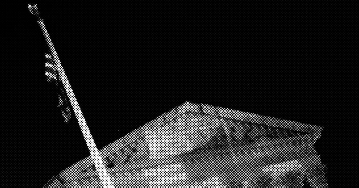 Alito’s Appeal to Heaven Flag Blows Up His Ethics Defense