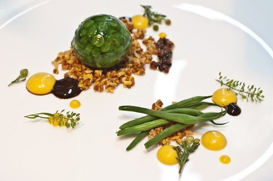 Behind the Scenes at EL with Phillip Foss and Andrew Brochu