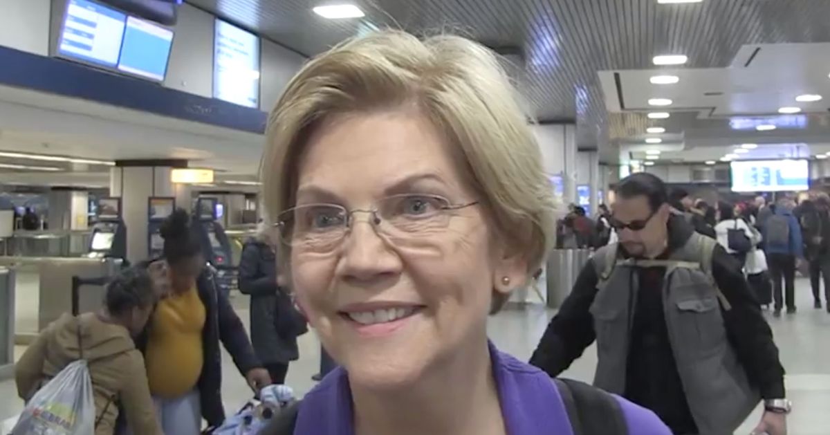 Elizabeth Warren Filmed Running to Catch a Train [VIDEO]