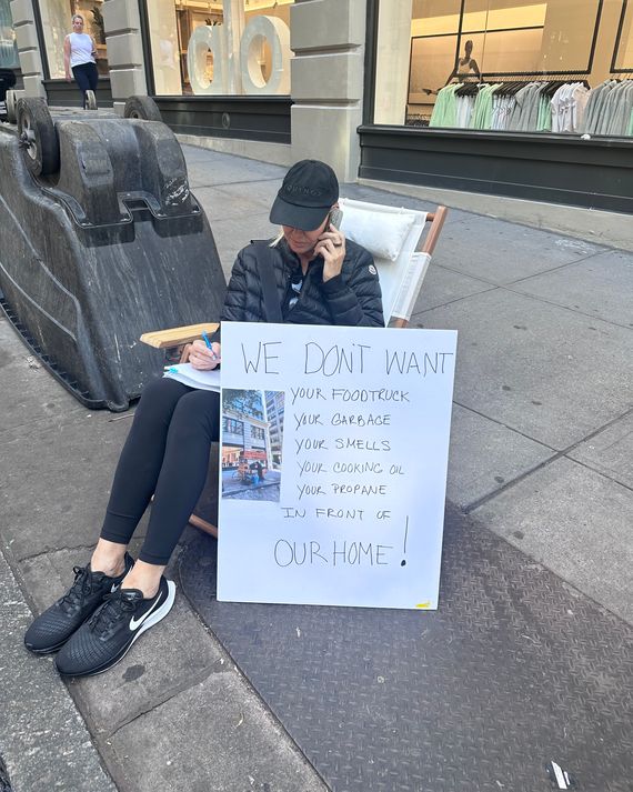 Dumbo Residents Turn to Guerilla Tactics to Fight Tourism