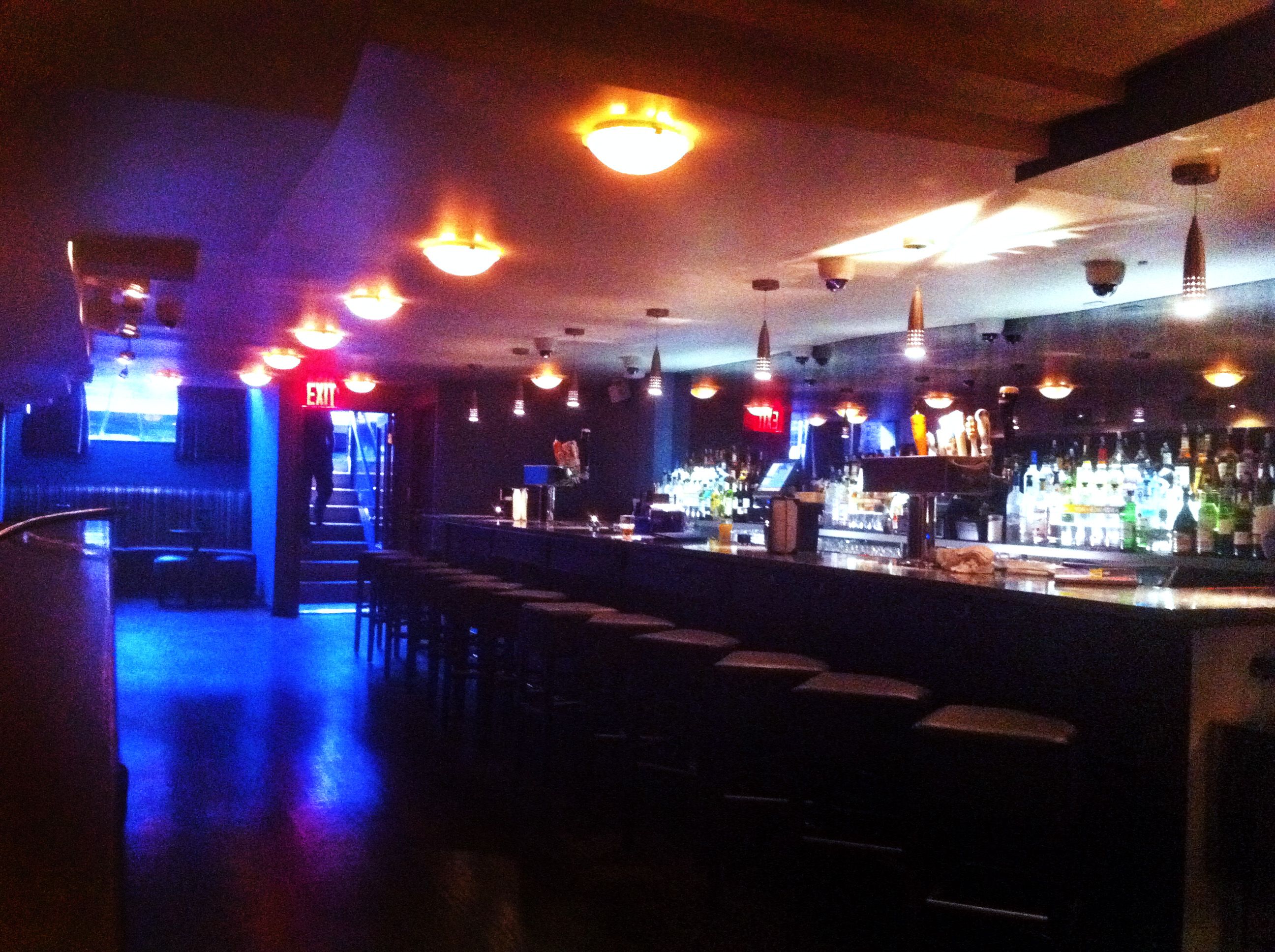 First Look at Buskers: Bottle Service Meets Billiards on West Houston