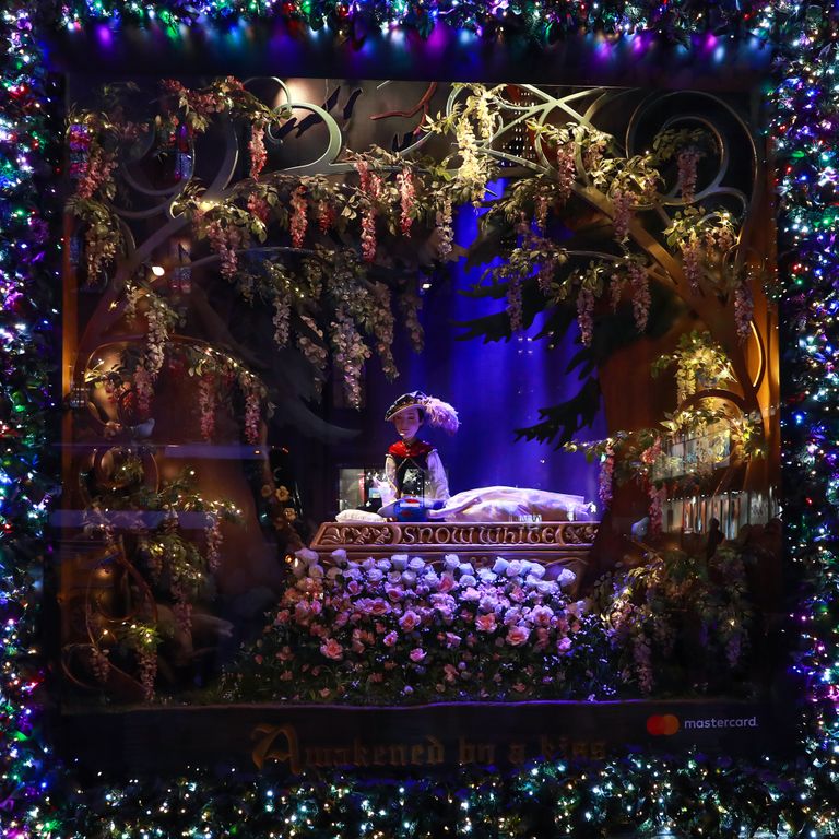 Photos: See the Best Holiday Windows in NYC