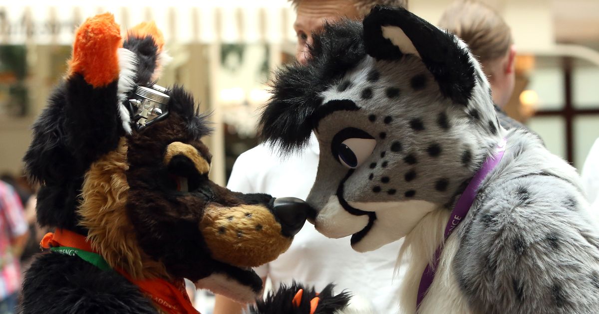 Chlorine-Gas Attack Interrupts Furry Convention