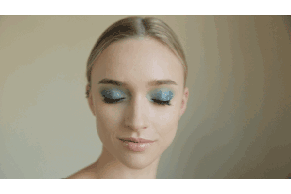 How to Make Your Eye Shadow Actually Stay On