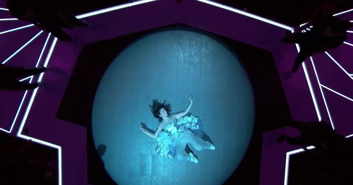 VMAs: Watch Lorde Dance to ‘Homemade Dynamite’