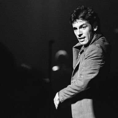 50 Photos of Bruce Springsteen, Plus 50 More