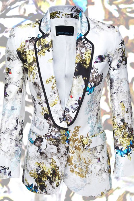 See 29 Printed Blazers Perfect for Summer Layering