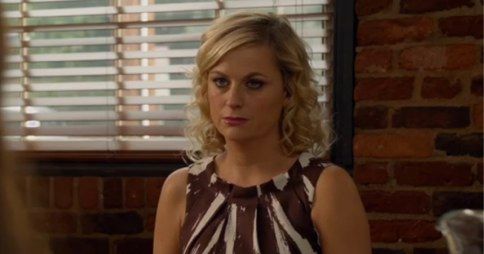 See Amy Poehler’s Excellent Side-Eye in Matthew Weiner’s New Movie