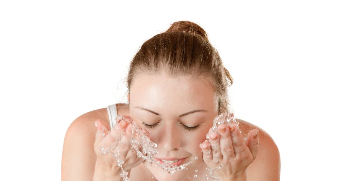 What 30 Days of Unwashed Face Looks Like