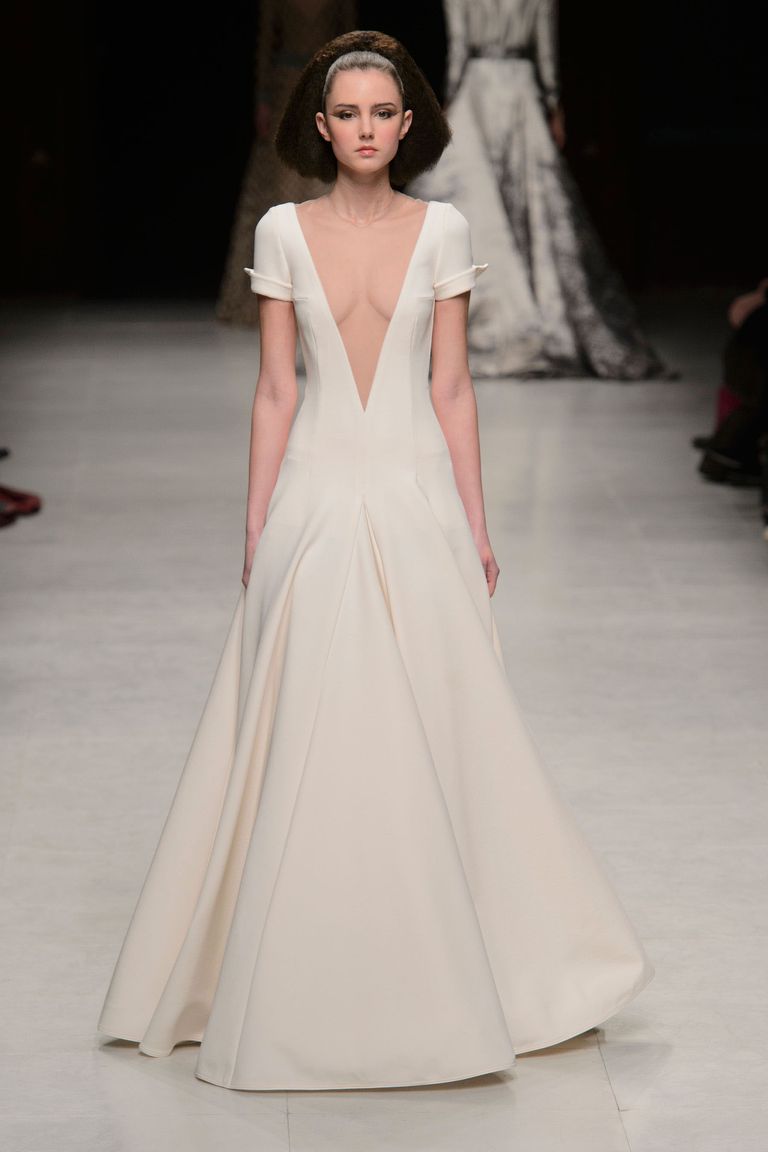The 15 Best, Most Dramatic Wedding Dresses From Couture