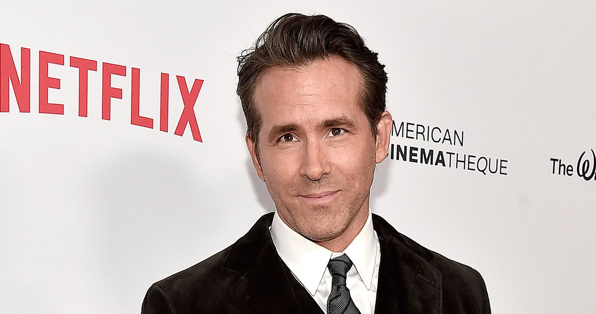 Ryan Reynolds Reveals He's Written A Proper Deadpool Christmas Movie ...