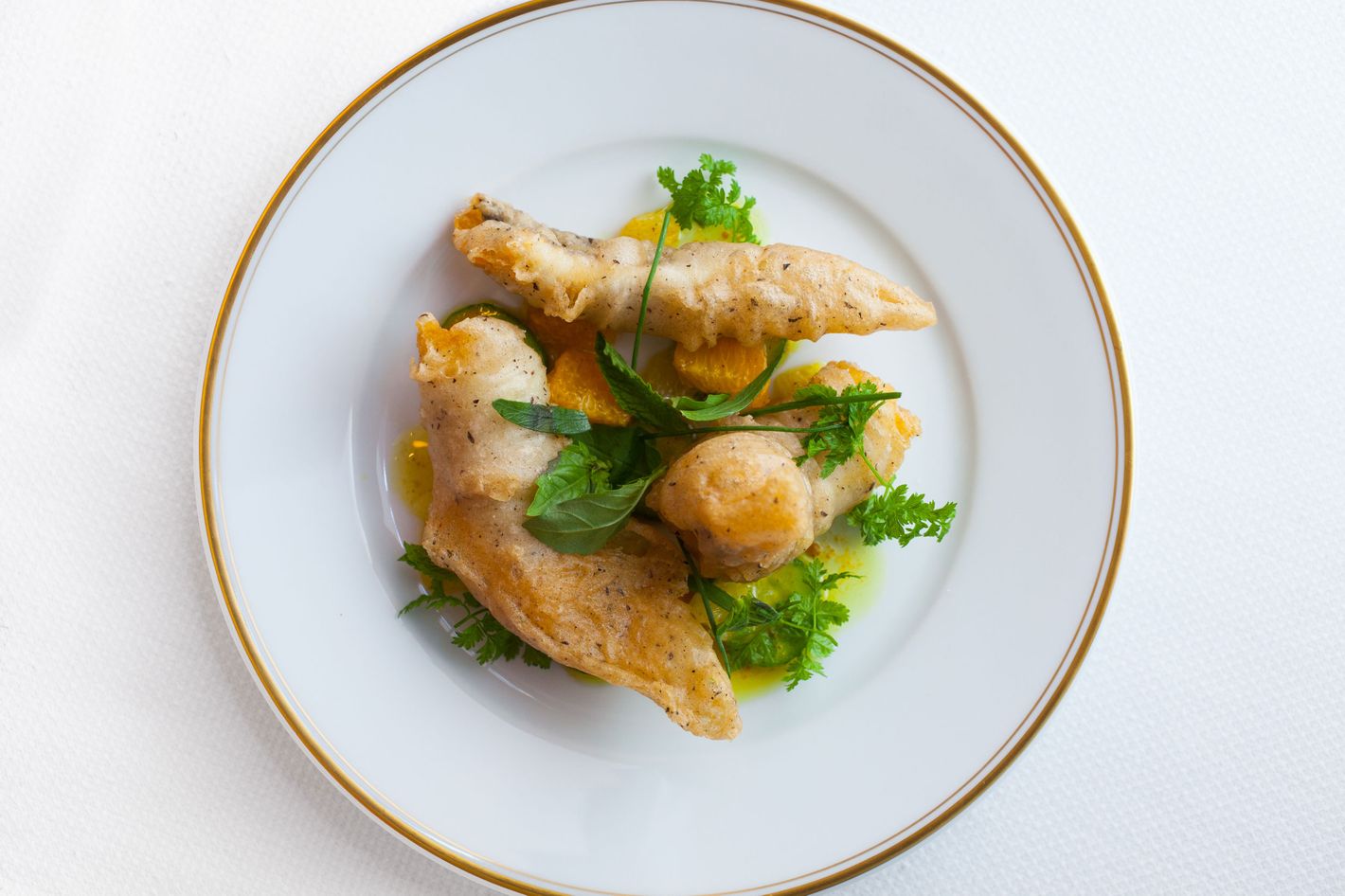 Le Coucou Opens With Lobster, Caviar, and Veal Tongue