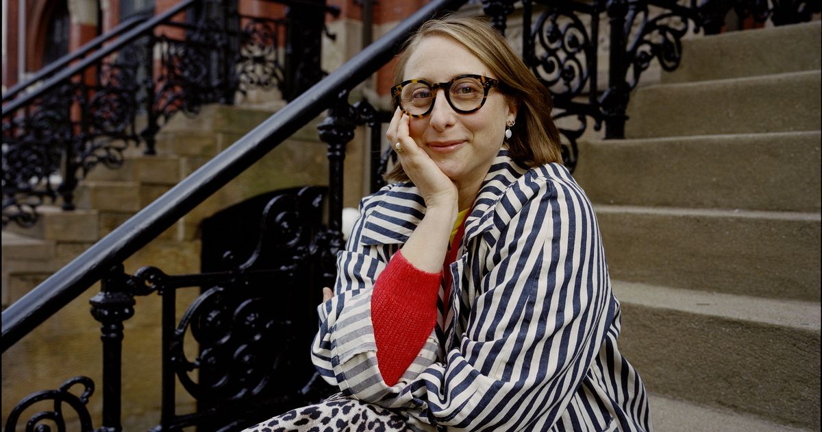 Author Emma Straub Revisits the Past in ‘This Time Tomorrow’