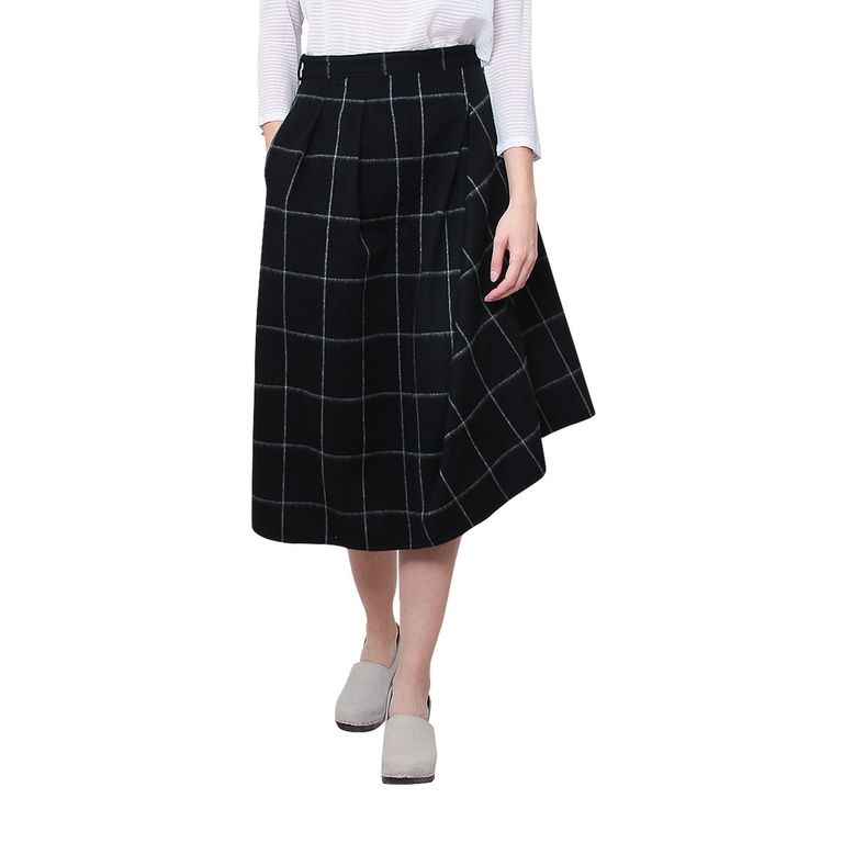 Get in Line: 21 Ways to Wear a Grid Print