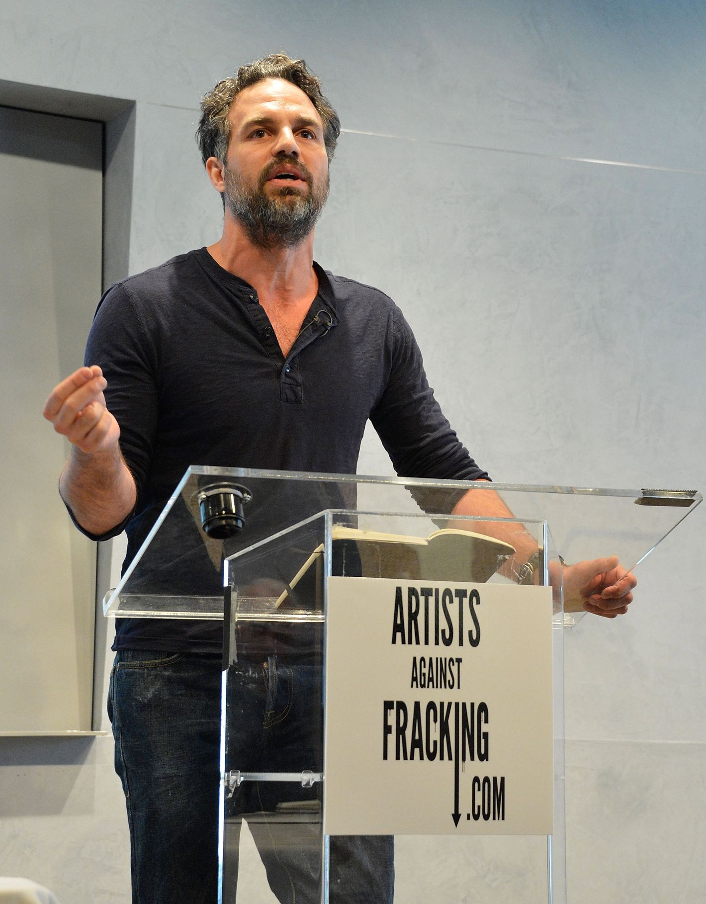 10 Photos of Mark Ruffalo Wearing a Henley