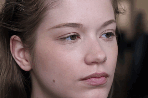 GIF Lesson: How to Correctly Apply Bronzer