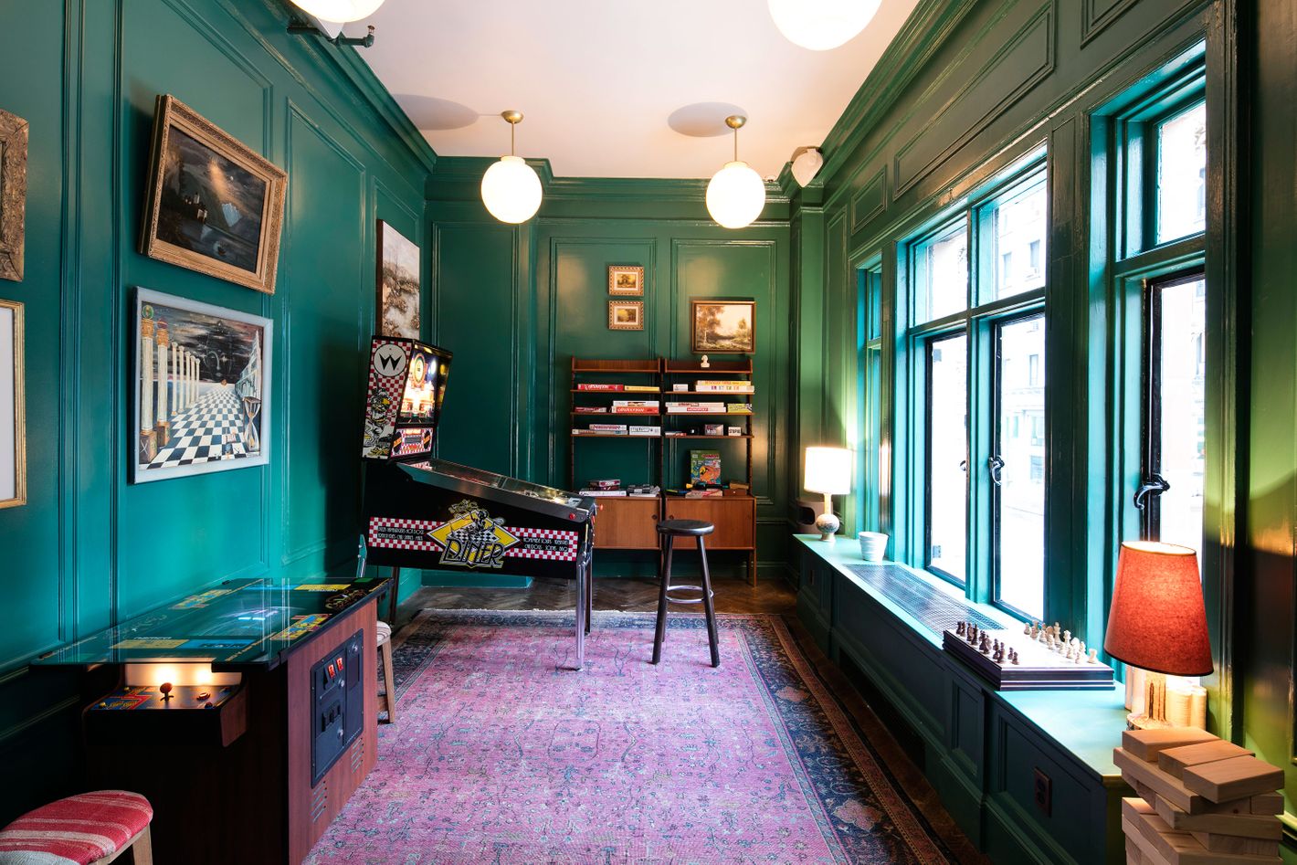 Gabriel Stulman Opens New NYC Restaurants in Freehand Hotel
