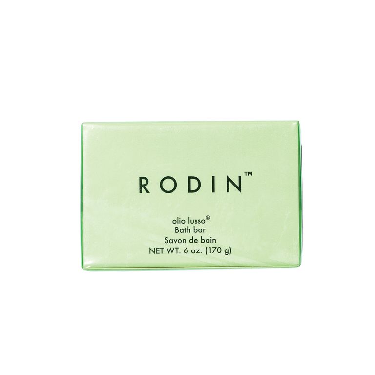 20 Beauty Indulgences to Give This Year