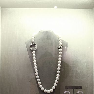 Inside Ivanka Trump’s New Diamond-Packed Boutique